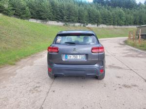 Pelēks Citroen C5 Aircross 2019 Viļņa, ar dzinēja tilpumu 1.20 L un nobraukumu 91 tūkst. km par 9680 €, foto 6 vietnē AUTOMOTO.COM.LV