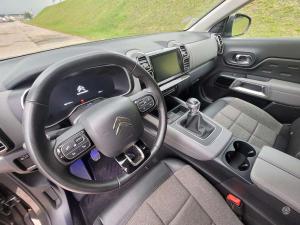 Pelēks Citroen C5 Aircross 2019 Viļņa, ar dzinēja tilpumu 1.20 L un nobraukumu 91 tūkst. km par 9680 €, foto 16 vietnē AUTOMOTO.COM.LV