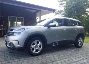 Pelēks Citroen C5 Aircross 2019 Viļņa, ar dzinēja tilpumu 1.50 L un nobraukumu 218 tūkst. km par 8800 €, foto 3 vietnē AUTOMOTO.COM.LV