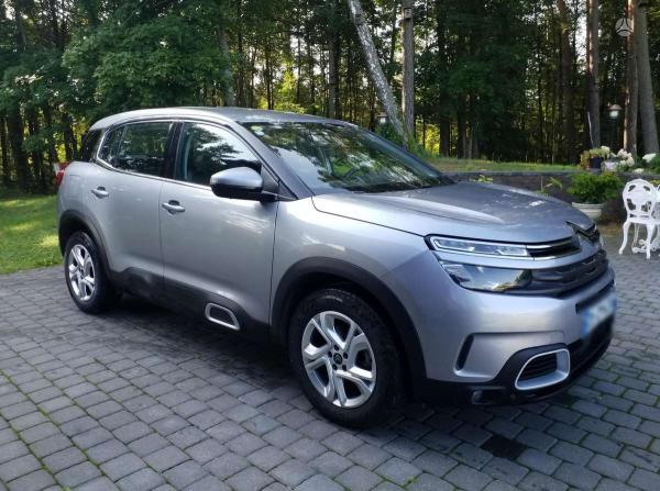 Серый Ситроен C5 Aircross 2019 в Вильнюс, объемом двигателя 1.50 л и пробегом 218 тыс. км за 8800 €, фото 4 на AUTOMOTO.COM.LV