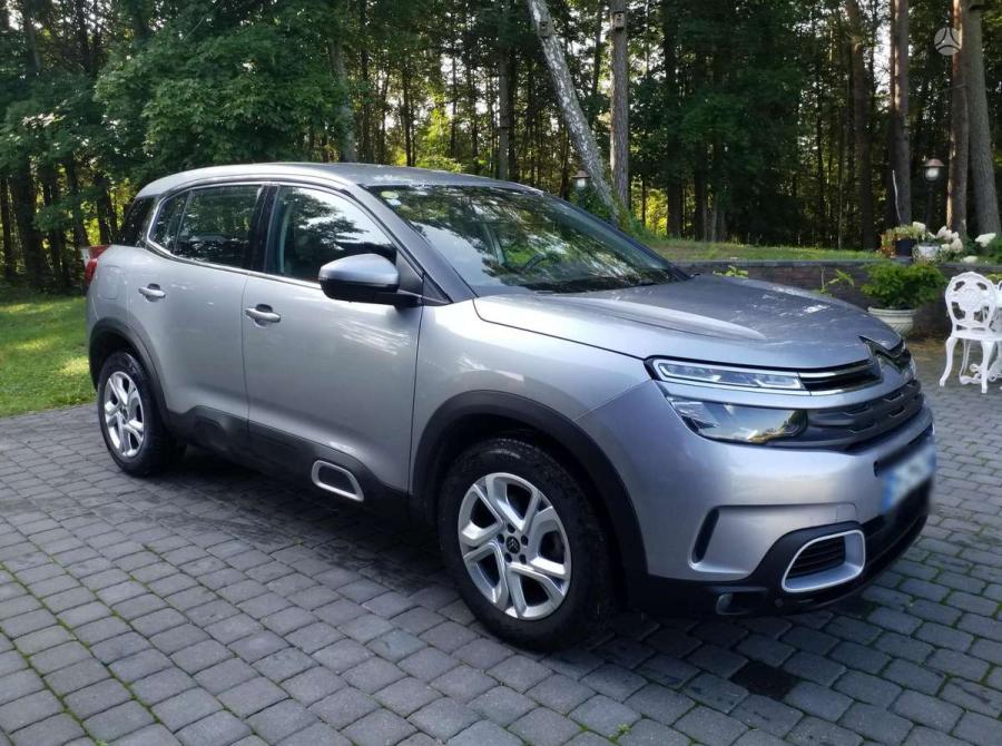 Pelēks Citroen C5 Aircross 2019 Viļņa, ar dzinēja tilpumu 1.50 L un nobraukumu 218 tūkst. km par 8800 €, foto 4 vietnē AUTOMOTO.COM.LV