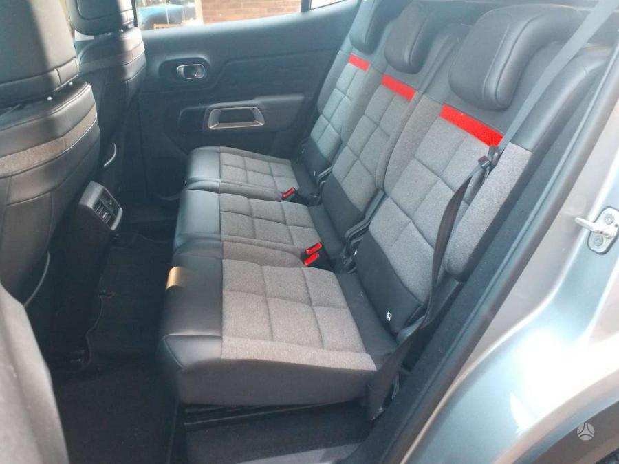 Pelēks Citroen C5 Aircross 2019 Viļņa, ar dzinēja tilpumu 1.50 L un nobraukumu 218 tūkst. km par 8800 €, foto 11 vietnē AUTOMOTO.COM.LV