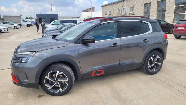 Grey Citroen C5 Aircross 2019 in Siauliai, with an engine capacity of 1.50 L and mileage of 218 thousand km for 10500 €, photo 5 on AUTOMOTO.COM.LV