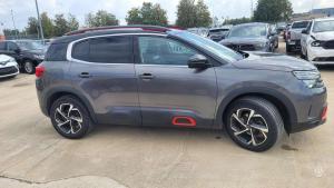 Grey Citroen C5 Aircross 2019 in Siauliai, with an engine capacity of 1.50 L and mileage of 218 thousand km for 10500 €, photo 6 on AUTOMOTO.COM.LV