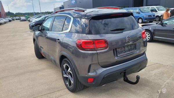 Grey Citroen C5 Aircross 2019 in Siauliai, with an engine capacity of 1.50 L and mileage of 218 thousand km for 10500 €, photo 9 on AUTOMOTO.COM.LV