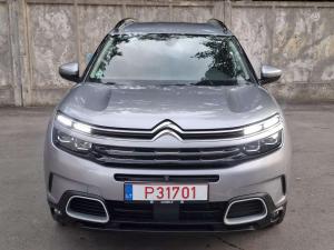 Grey Citroen C5 Aircross 2019 in Vilnius, with an engine capacity of 1.50 L and mileage of 218 thousand km for 10900 €, photo 9 on AUTOMOTO.COM.LV