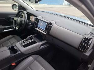 Grey Citroen C5 Aircross 2019 in Vilnius, with an engine capacity of 1.50 L and mileage of 218 thousand km for 10900 €, photo 16 on AUTOMOTO.COM.LV