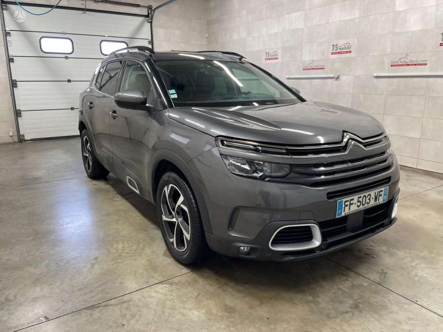 Серый Ситроен C5 Aircross 2019 в Мариямполе, объемом двигателя 1.20 л и пробегом 191 тыс. км за 9438 €, фото 4 на AUTOMOTO.COM.LV