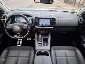 Grey Citroen C5 Aircross 2019 in Vilnius, with an engine capacity of 1.50 L and mileage of 218 thousand km for 10800 €, photo 4 on AUTOMOTO.COM.LV