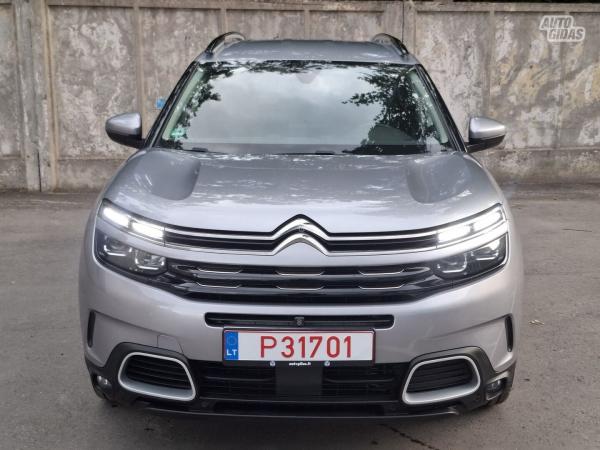 Citroen C5 Aircross 2019 Viļņa vietnē Pelēks Citroen C5 Aircross 2019 Viļņa, ar dzinēja tilpumu 1.50 L un nobraukumu 218 tūkst. km par 10700 €, foto 4 vietnē AUTOMOTO.COM.LV