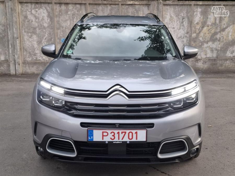 Серый Ситроен C5 Aircross 2019 в Вильнюс, объемом двигателя 1.50 л и пробегом 218 тыс. км за 10700 €, фото 4 на AUTOMOTO.COM.LV