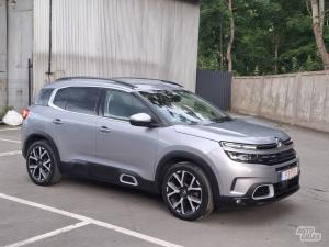 Серый Ситроен C5 Aircross 2019 в Вильнюс, объемом двигателя 1.50 л и пробегом 218 тыс. км за 10700 €, фото 13 на AUTOMOTO.COM.LV