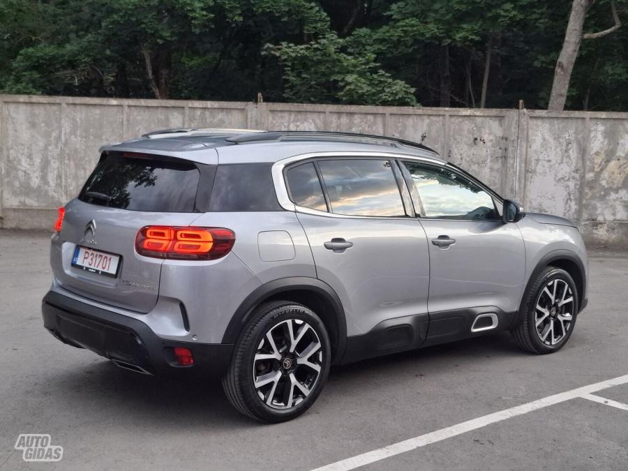 Серый Ситроен C5 Aircross 2019 в Вильнюс, объемом двигателя 1.50 л и пробегом 218 тыс. км за 10700 €, фото 14 на AUTOMOTO.COM.LV
