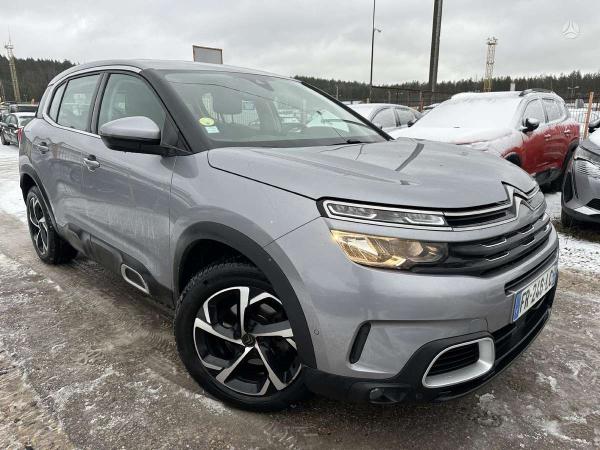 Pelēks Citroen C5 Aircross 2020 Viļņa, ar dzinēja tilpumu 1.50 L un nobraukumu 169 tūkst. km par 11494 €, foto 3 vietnē AUTOMOTO.COM.LV