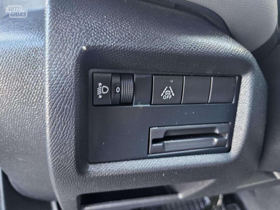 Grey Citroen C5 Aircross 2020 in Siauliai, with an engine capacity of 1.50 L and mileage of 170 thousand km for 13450 €, photo 20 on AUTOMOTO.COM.LV