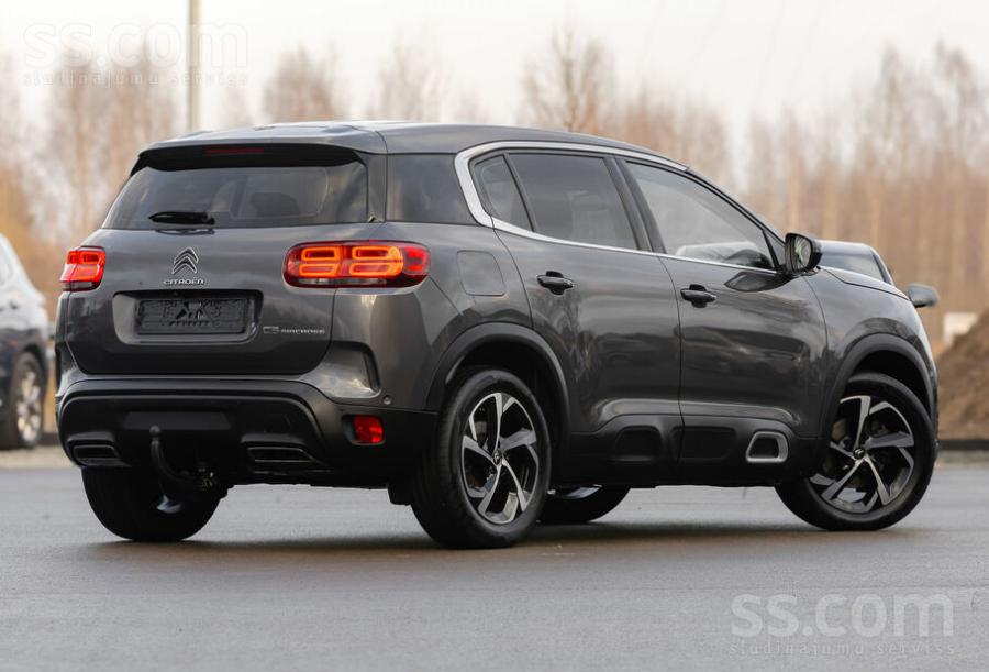 Серый Ситроен C5 Aircross 2020 в Елгава, объемом двигателя 1.50 л и пробегом 0 тыс. км за 10700 €, фото 7 на AUTOMOTO.COM.LV