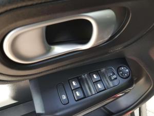 Pelēks Citroen C5 Aircross 2020 Šauļi, ar dzinēja tilpumu 1.20 L un nobraukumu 77 tūkst. km par 11200 €, foto 13 vietnē AUTOMOTO.COM.LV