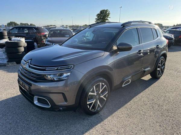 Pelēks Citroen C5 Aircross 2020 Marijampole, ar dzinēja tilpumu 1.50 L un nobraukumu 207 tūkst. km par 10800 €, foto 1 vietnē AUTOMOTO.COM.LV