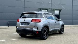 Pelēks Citroen C5 Aircross 2020 Viļņa, ar dzinēja tilpumu 1.60 L un nobraukumu 132 tūkst. km par 14490 €, foto 3 vietnē AUTOMOTO.COM.LV
