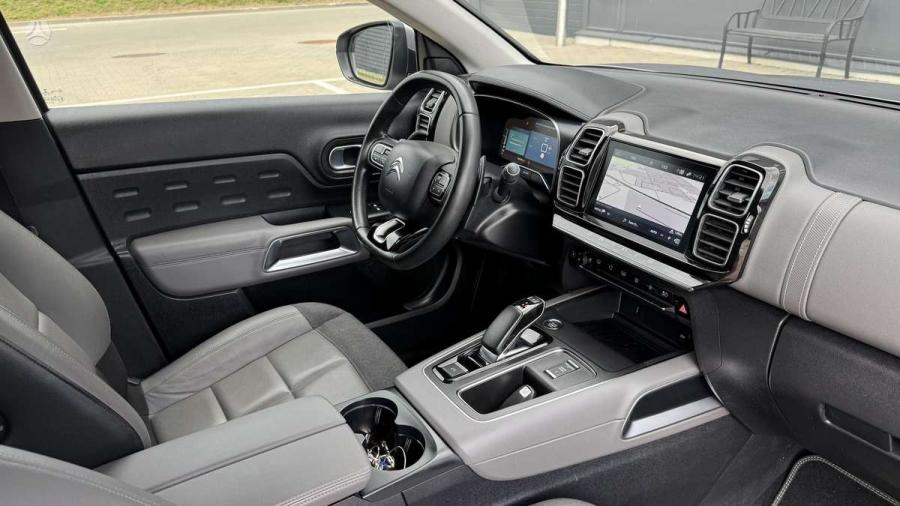 Pelēks Citroen C5 Aircross 2020 Viļņa, ar dzinēja tilpumu 1.60 L un nobraukumu 132 tūkst. km par 14490 €, foto 21 vietnē AUTOMOTO.COM.LV