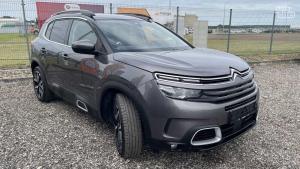 Grey Citroen C5 Aircross 2020 in Marijampole, with an engine capacity of 1.50 L and mileage of 206 thousand km for 11390 €, photo 5 on AUTOMOTO.COM.LV