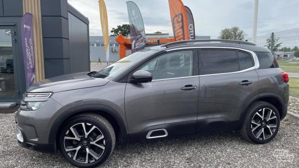 Grey Citroen C5 Aircross 2020 in Marijampole, with an engine capacity of 1.50 L and mileage of 206 thousand km for 11390 €, photo 7 on AUTOMOTO.COM.LV