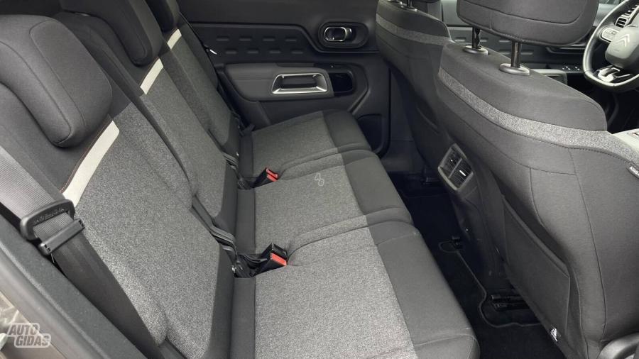 Grey Citroen C5 Aircross 2020 in Marijampole, with an engine capacity of 1.50 L and mileage of 206 thousand km for 11390 €, photo 18 on AUTOMOTO.COM.LV