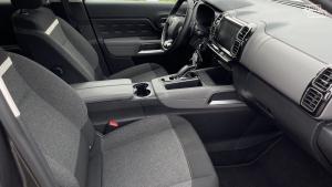 Grey Citroen C5 Aircross 2020 in Marijampole, with an engine capacity of 1.50 L and mileage of 206 thousand km for 11390 €, photo 19 on AUTOMOTO.COM.LV