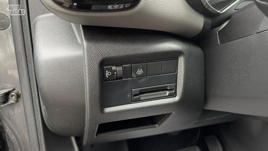 Grey Citroen C5 Aircross 2020 in Marijampole, with an engine capacity of 1.50 L and mileage of 206 thousand km for 11390 €, photo 29 on AUTOMOTO.COM.LV