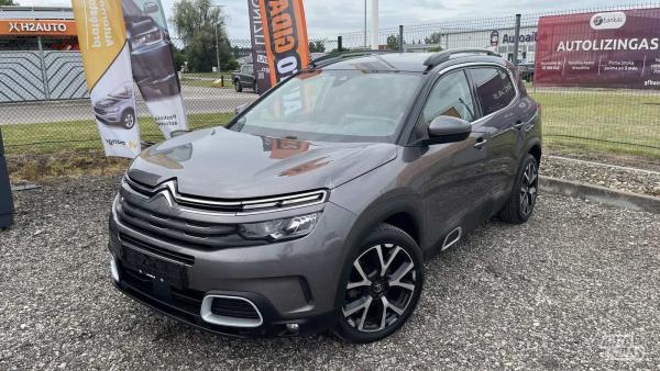 Серый Ситроен C5 Aircross 2020 в Мариямполе, объемом двигателя 1.50 л и пробегом 206 тыс. км за 11390 €, фото 1 на AUTOMOTO.COM.LV