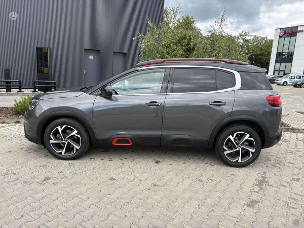 Pelēks Citroen C5 Aircross 2020 Kauņa, ar dzinēja tilpumu 2.00 L un nobraukumu 195 tūkst. km par 11500 €, foto 3 vietnē AUTOMOTO.COM.LV