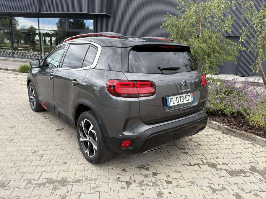 Серый Ситроен C5 Aircross 2020 в Каунас, объемом двигателя 2.00 л и пробегом 195 тыс. км за 11500 €, фото 5 на AUTOMOTO.COM.LV