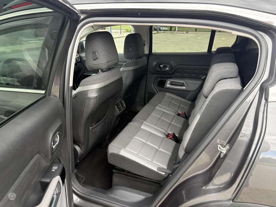 Серый Ситроен C5 Aircross 2020 в Каунас, объемом двигателя 2.00 л и пробегом 195 тыс. км за 11500 €, фото 18 на AUTOMOTO.COM.LV