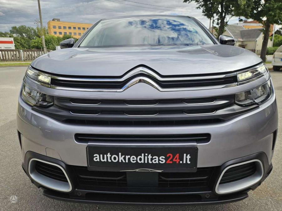 Pelēks Citroen C5 Aircross 2020 Šauļi, ar dzinēja tilpumu 1.20 L un nobraukumu 136 tūkst. km par 11450 €, foto 3 vietnē AUTOMOTO.COM.LV