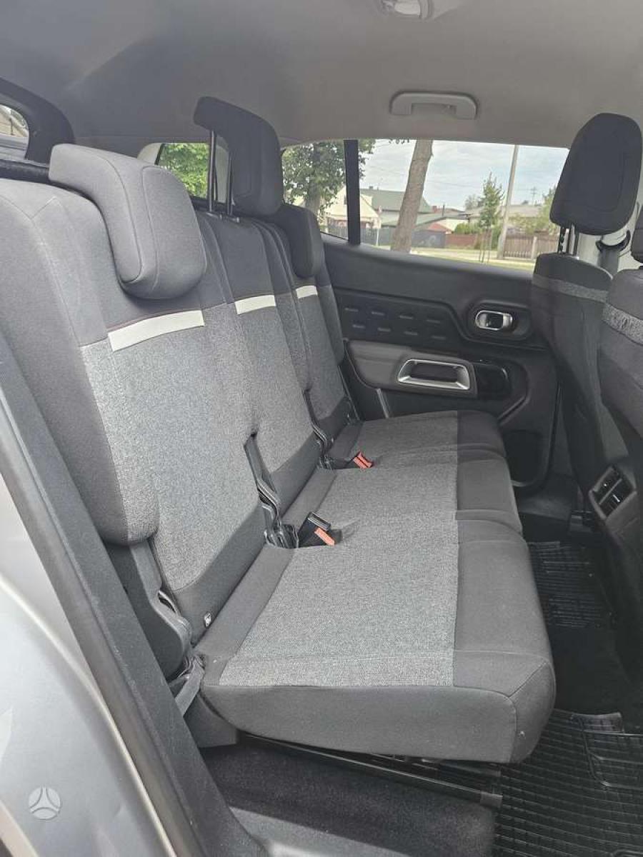 Pelēks Citroen C5 Aircross 2020 Šauļi, ar dzinēja tilpumu 1.20 L un nobraukumu 136 tūkst. km par 11450 €, foto 19 vietnē AUTOMOTO.COM.LV
