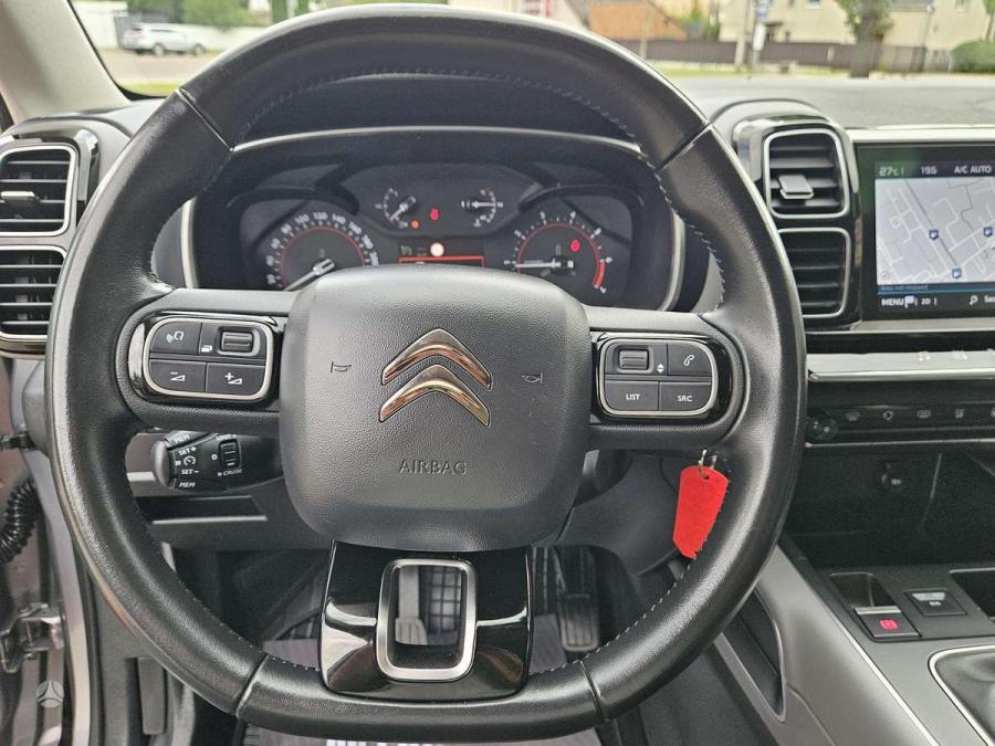 Pelēks Citroen C5 Aircross 2020 Šauļi, ar dzinēja tilpumu 1.20 L un nobraukumu 136 tūkst. km par 11450 €, foto 21 vietnē AUTOMOTO.COM.LV