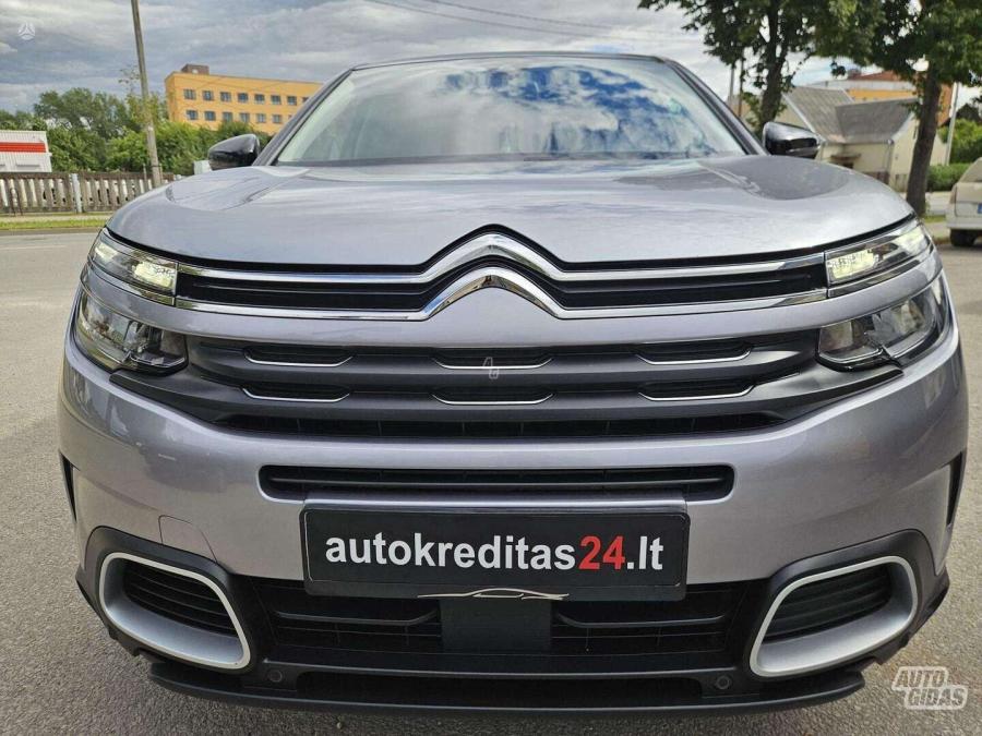 Серый Ситроен C5 Aircross 2020 в Шяуляй, объемом двигателя 1.20 л и пробегом 136 тыс. км за 11450 €, фото 3 на AUTOMOTO.COM.LV