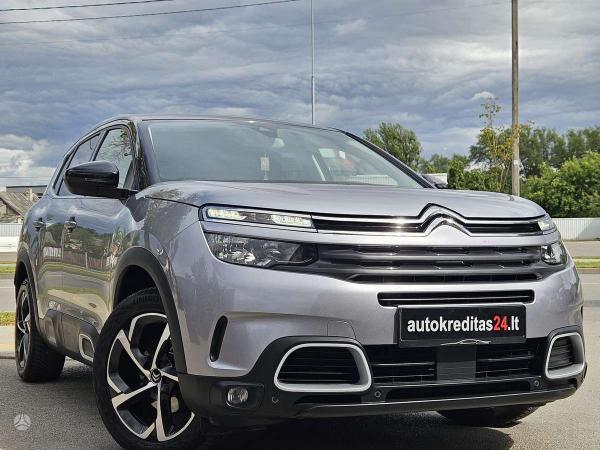 Серый Ситроен C5 Aircross 2020 в Шяуляй, объемом двигателя 1.20 л и пробегом 136 тыс. км за 11450 €, фото 1 на AUTOMOTO.COM.LV