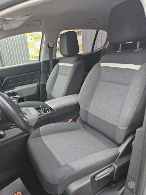 Grey Citroen C5 Aircross 2020 in Siauliai, with an engine capacity of 1.20 L and mileage of 136 thousand km for 11450 €, photo 15 on AUTOMOTO.COM.LV