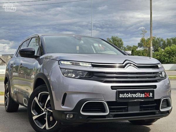 Grey Citroen C5 Aircross 2020 in Siauliai, with an engine capacity of 1.20 L and mileage of 136 thousand km for 11450 €, photo 1 on AUTOMOTO.COM.LV