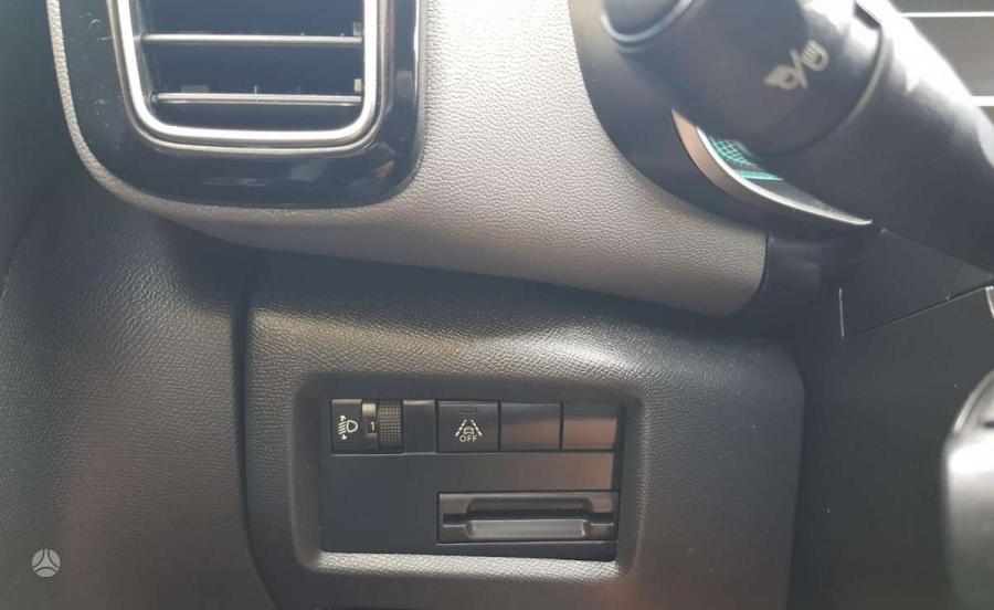 Pelēks Citroen C5 Aircross 2020 Šauļi, ar dzinēja tilpumu 1.20 L un nobraukumu 77 tūkst. km par 10900 €, foto 17 vietnē AUTOMOTO.COM.LV