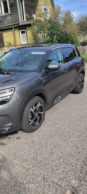 Серый Ситроен C5 Aircross 2020 в Вильнюс, объемом двигателя 1.50 л и пробегом 193 тыс. км за 12500 €, фото 3 на AUTOMOTO.COM.LV