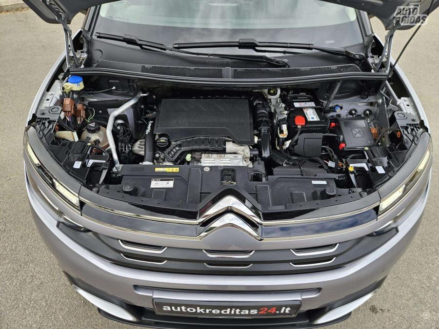 Pelēks Citroen C5 Aircross 2020 Šauļi, ar dzinēja tilpumu 1.20 L un nobraukumu 136 tūkst. km par 10450 €, foto 27 vietnē AUTOMOTO.COM.LV