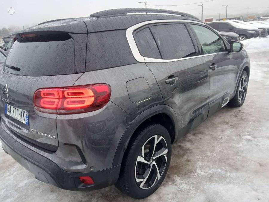Grey Citroen C5 Aircross 2021 in Vilnius, with an engine capacity of 1.50 L and mileage of 212 thousand km for 14460 €, photo 4 on AUTOMOTO.COM.LV