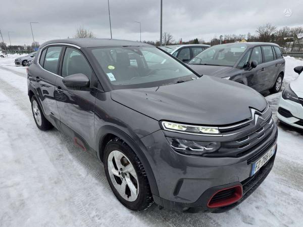 Grey Citroen C5 Aircross 2021 in Vilnius, with an engine capacity of 1.50 L and mileage of 164 thousand km for 11900 €, photo 4 on AUTOMOTO.COM.LV
