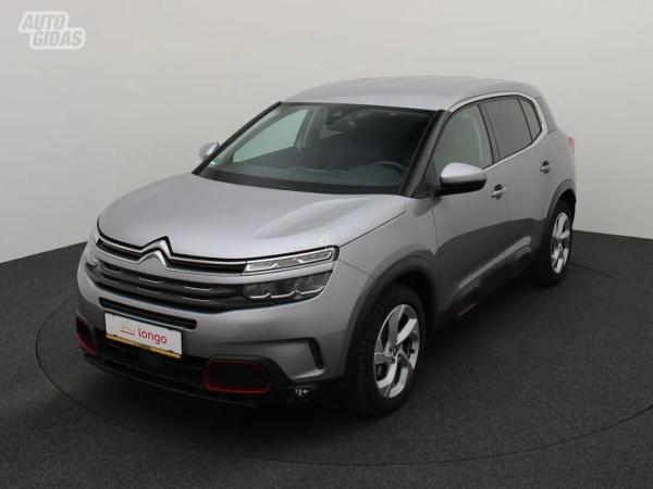 Grey Citroen C5 Aircross 2021 in Vilnius, with an engine capacity of 1.20 L and mileage of 133 thousand km for 13699 €, photo 1 on AUTOMOTO.COM.LV