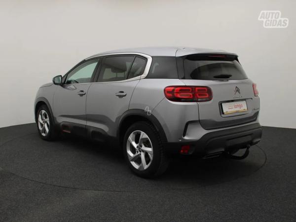 Grey Citroen C5 Aircross 2021 in Vilnius, with an engine capacity of 1.20 L and mileage of 133 thousand km for 13699 €, photo 7 on AUTOMOTO.COM.LV