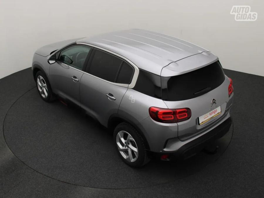 Grey Citroen C5 Aircross 2021 in Vilnius, with an engine capacity of 1.20 L and mileage of 133 thousand km for 13699 €, photo 13 on AUTOMOTO.COM.LV