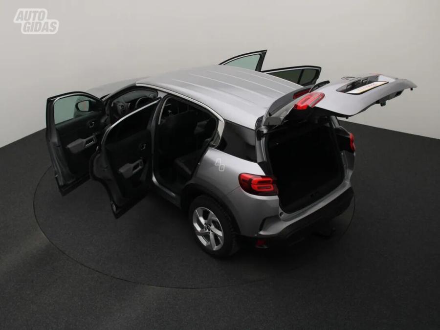 Grey Citroen C5 Aircross 2021 in Vilnius, with an engine capacity of 1.20 L and mileage of 133 thousand km for 13699 €, photo 14 on AUTOMOTO.COM.LV