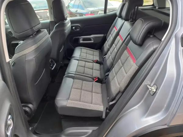 Серый Ситроен C5 Aircross 2021 в Рига, объемом двигателя 1.50 л и пробегом 140 тыс. км за 11900 €, фото 7 на AUTOMOTO.COM.LV
